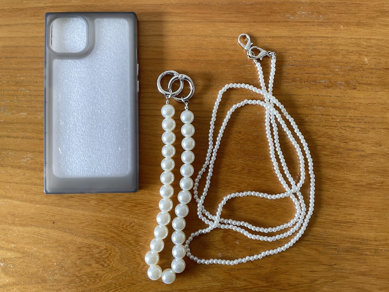 【3COINS】これが330円!?爆買いレベルのスマホアクセサリーをチェック！ | ファッション | 雑貨 | Mart[マート]公式サイト|光文社